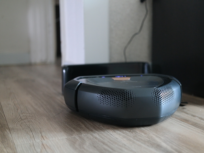 일렉트로룩스 퓨어i9 로봇청소기 최첨단 자율주행 능력 - 에누리 쇼핑지식 리뷰