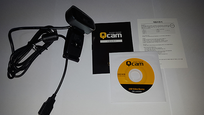 화질과 가성비를 모두 갖춘 유니콘 QCAM-M30 웹캠 - 에누리 쇼핑지식 리뷰
