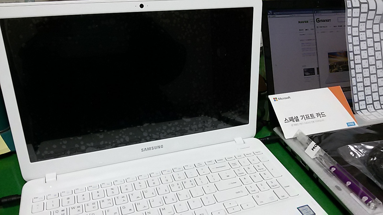 삼성노트북5 NT500R5W-LD31A 구입 - 에누리 쇼핑지식 리뷰