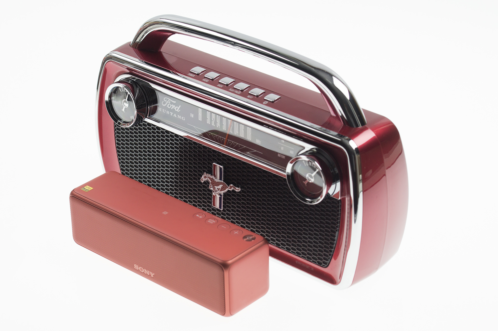 아이온 머스탱 스테레오, 자동차를 닮은 레트로 블루투스 라디오 스피커 - 에누리 쇼핑지식 리뷰