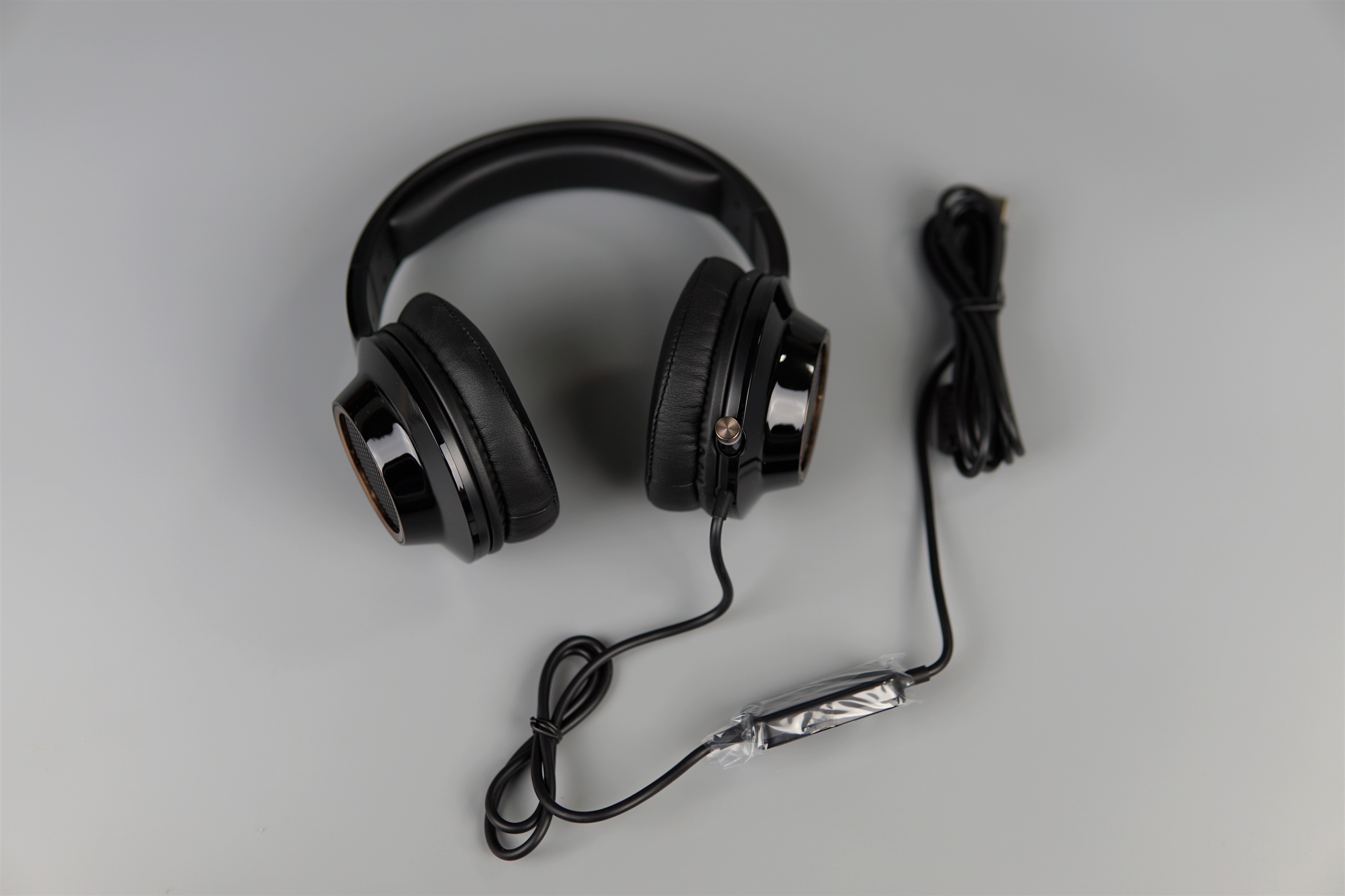 브리츠 게이밍 헤드셋 'KG50' 리뷰 - 에누리 쇼핑지식 리뷰