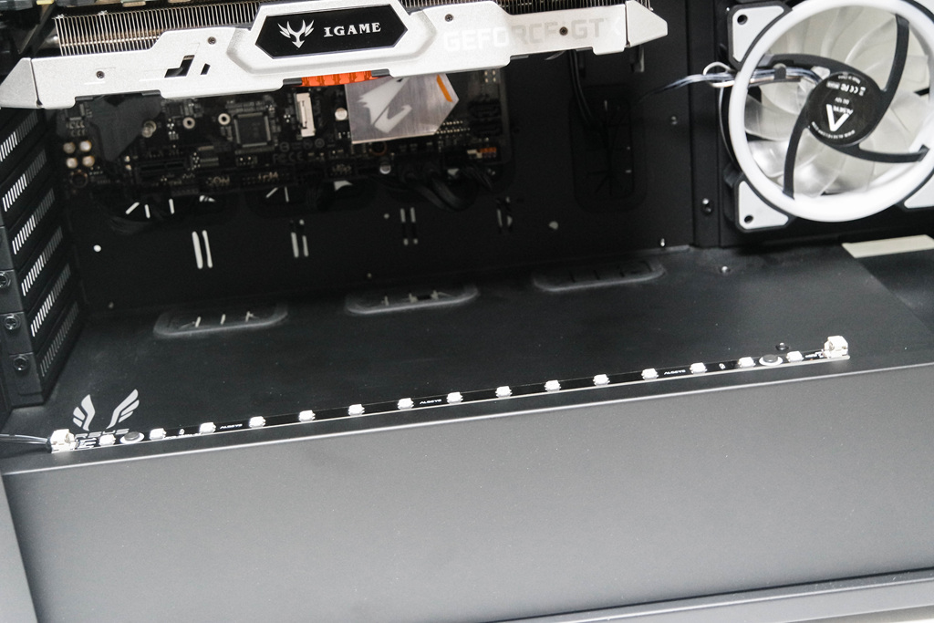 디자인 독특하고 개성있는 일체형 수냉 쿨러 ~ - 에누리 쇼핑지식 리뷰