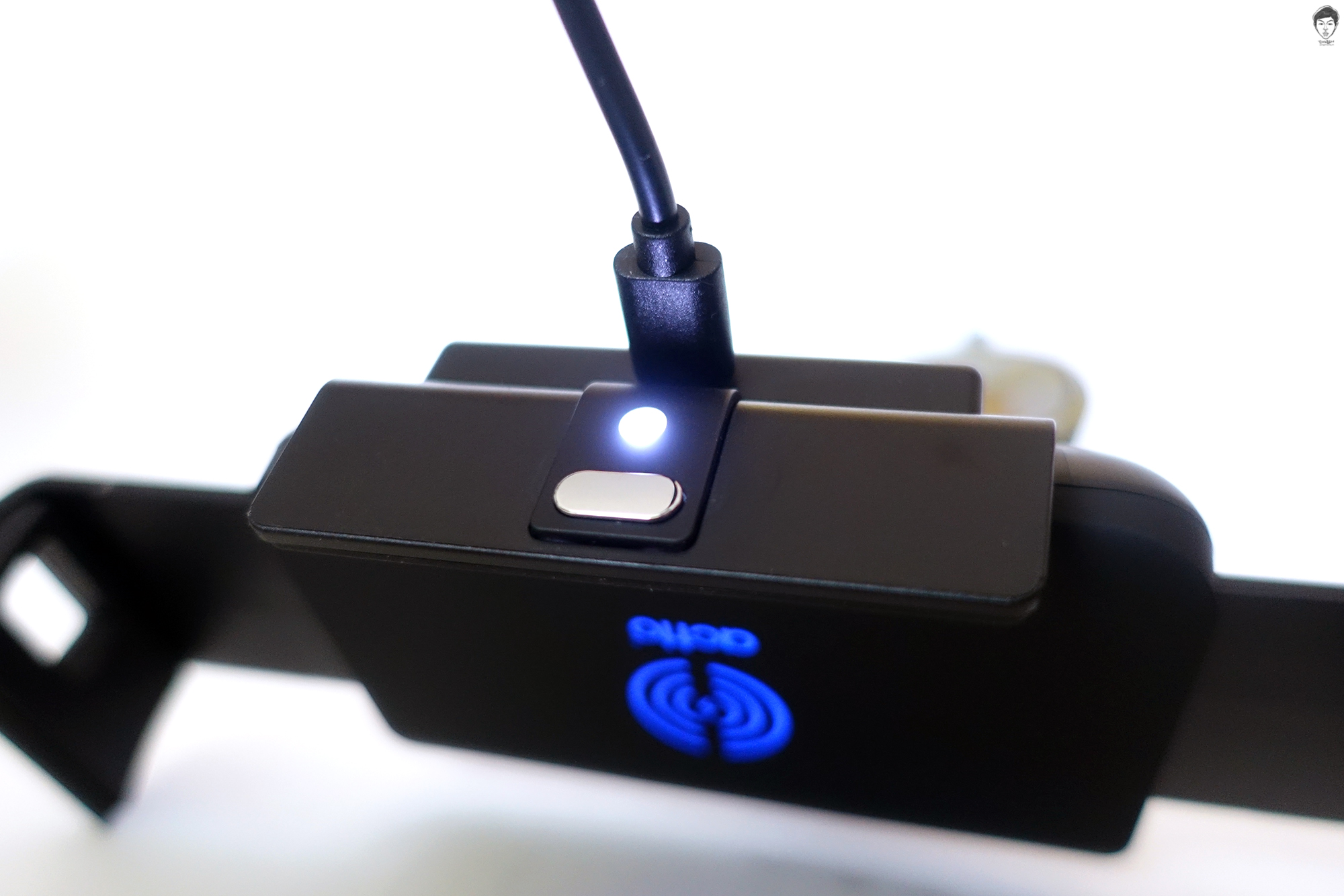 엑토 와이드 차량용 고속 무선 충전기 MTA-38 - 에누리 쇼핑지식 리뷰