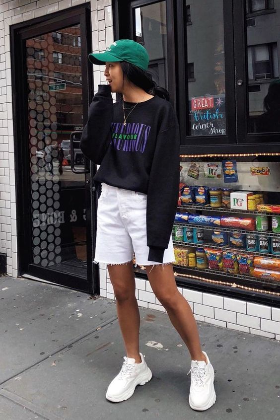 딱 지금 시기에만 바짝 입을 수 있는 패션 - 에누리 쇼핑지식 자유게시판