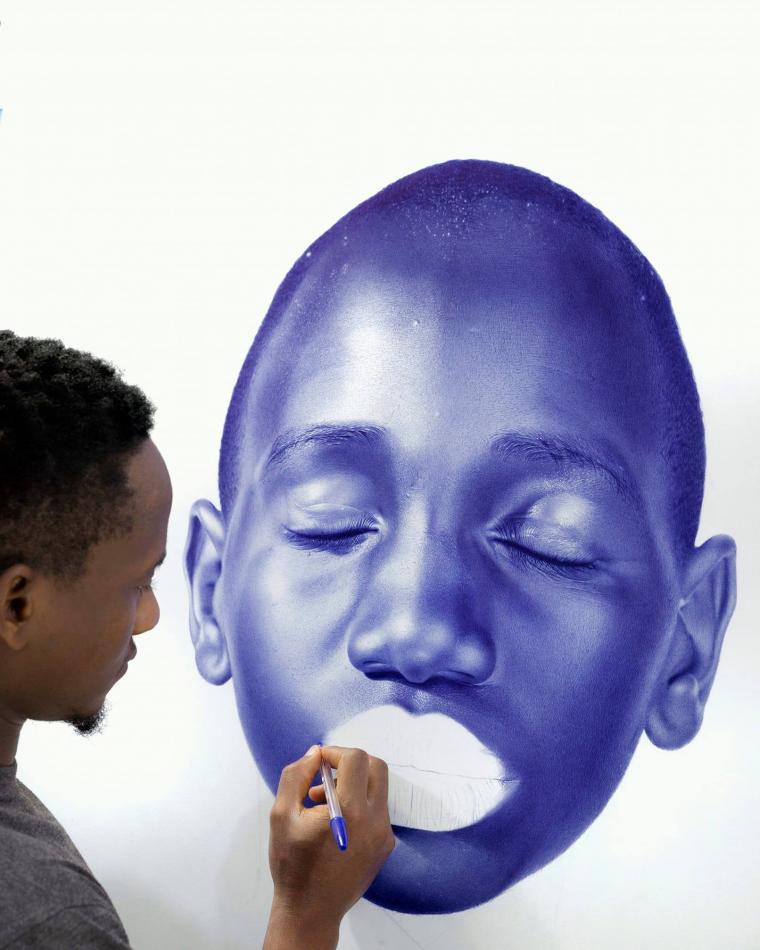 싸구려 볼펜으로 그린 극사실주의 그림 - 에누리 쇼핑지식 자유게시판