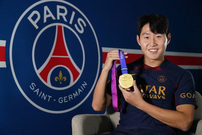 psg 복귀해서 축하의 인디언밥 당하는 이강인 - 에누리 쇼핑지식 자유게시판