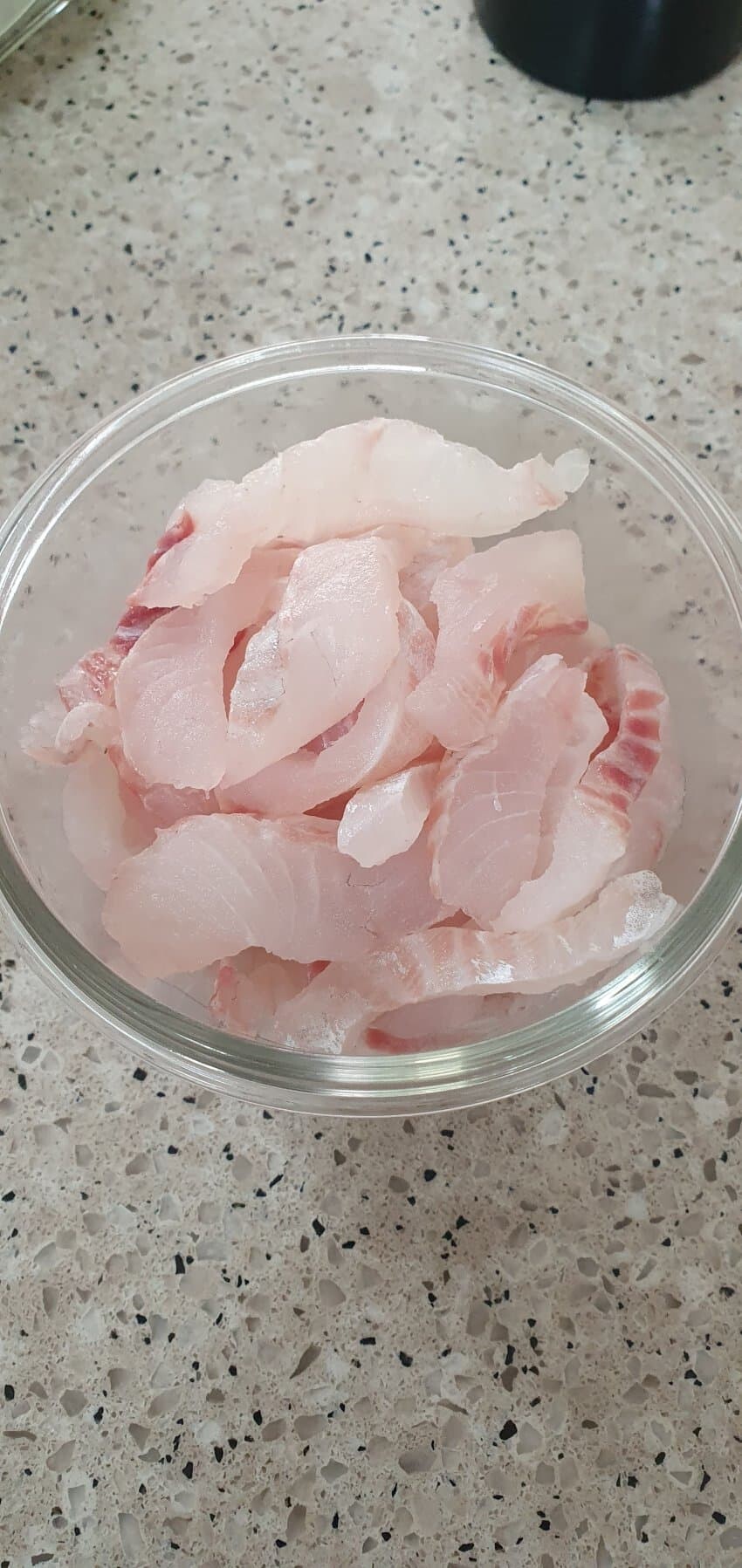 돌돔으로 생선까스 해먹어 욕먹던 디시인 근.황 - 에누리 쇼핑지식 자유게시판