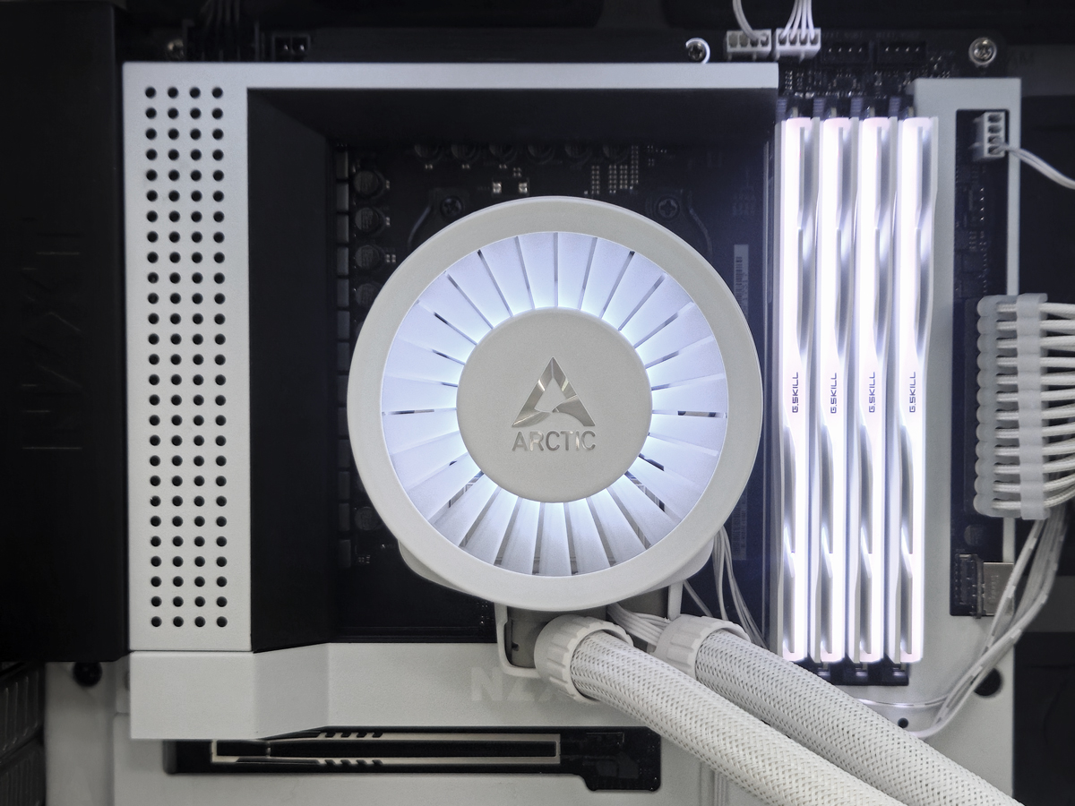 ARCTIC Liquid Freezer III 360 A-RGB 서린 화이트 리뷰 사용기 - 에누리 쇼핑지식 리뷰