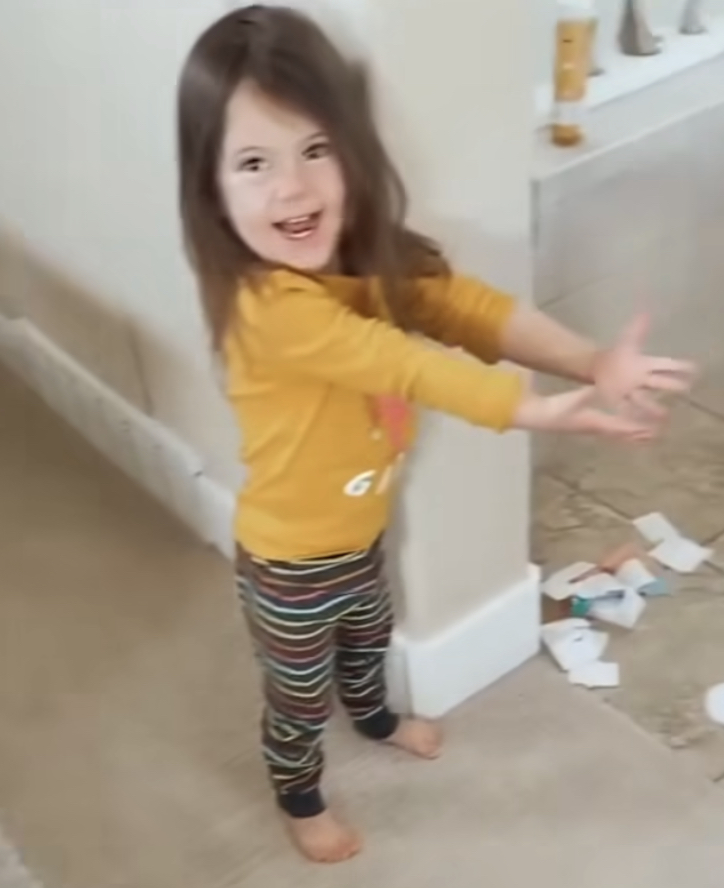 엄마!!! 내가 인형 침대 만들었어!!! - 에누리 쇼핑지식 자유게시판