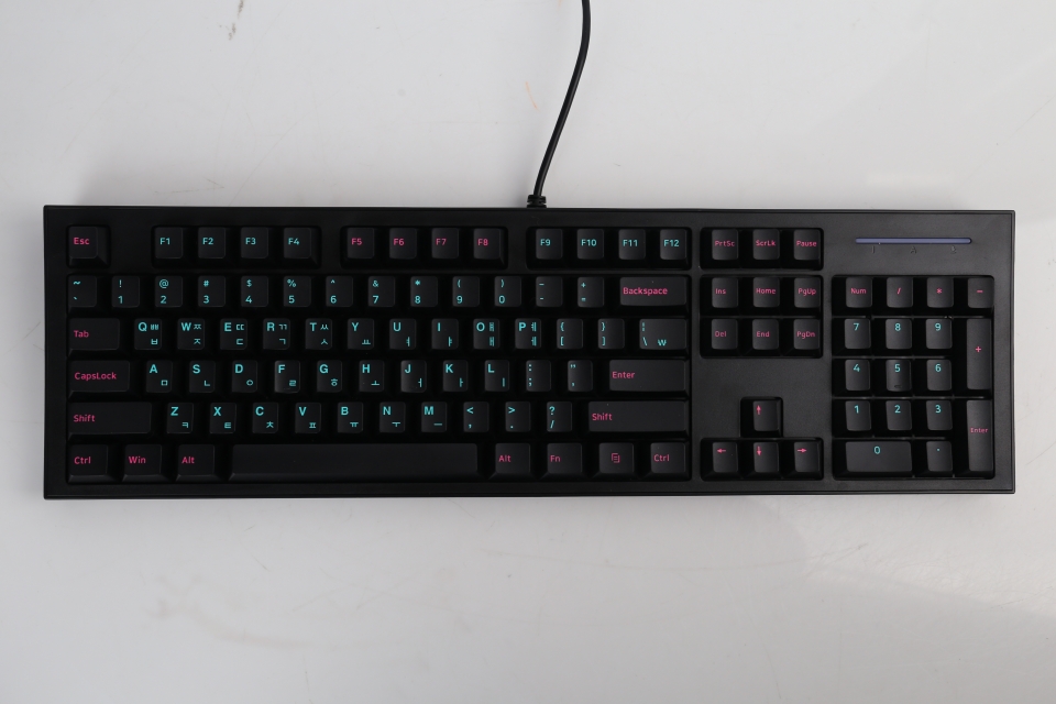 색감과 키감을 살린 키보드? COX CK01 PBT 마이애미 나이트 에디션 기계식 키보드 - 에누리 쇼핑지식 뉴스