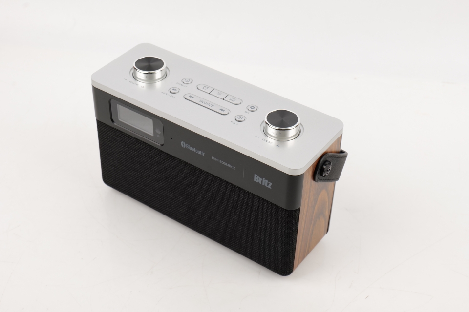 우든 스타일 디자인과 최신 기능의 조화, 브리츠 BZ-GX400 블루투스 스피커 - 에누리 쇼핑지식 뉴스