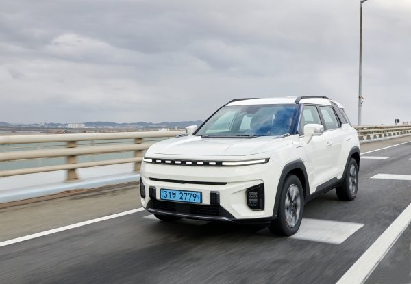 [EV시승기] '안전+거리' 다 잡았다... 첫 중형 전기SUV, 토레스 EVX - 에누리 쇼핑지식 뉴스